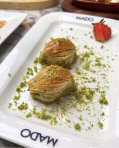 Dining Guide for Mississauga Mall | Square One Shopping Centre